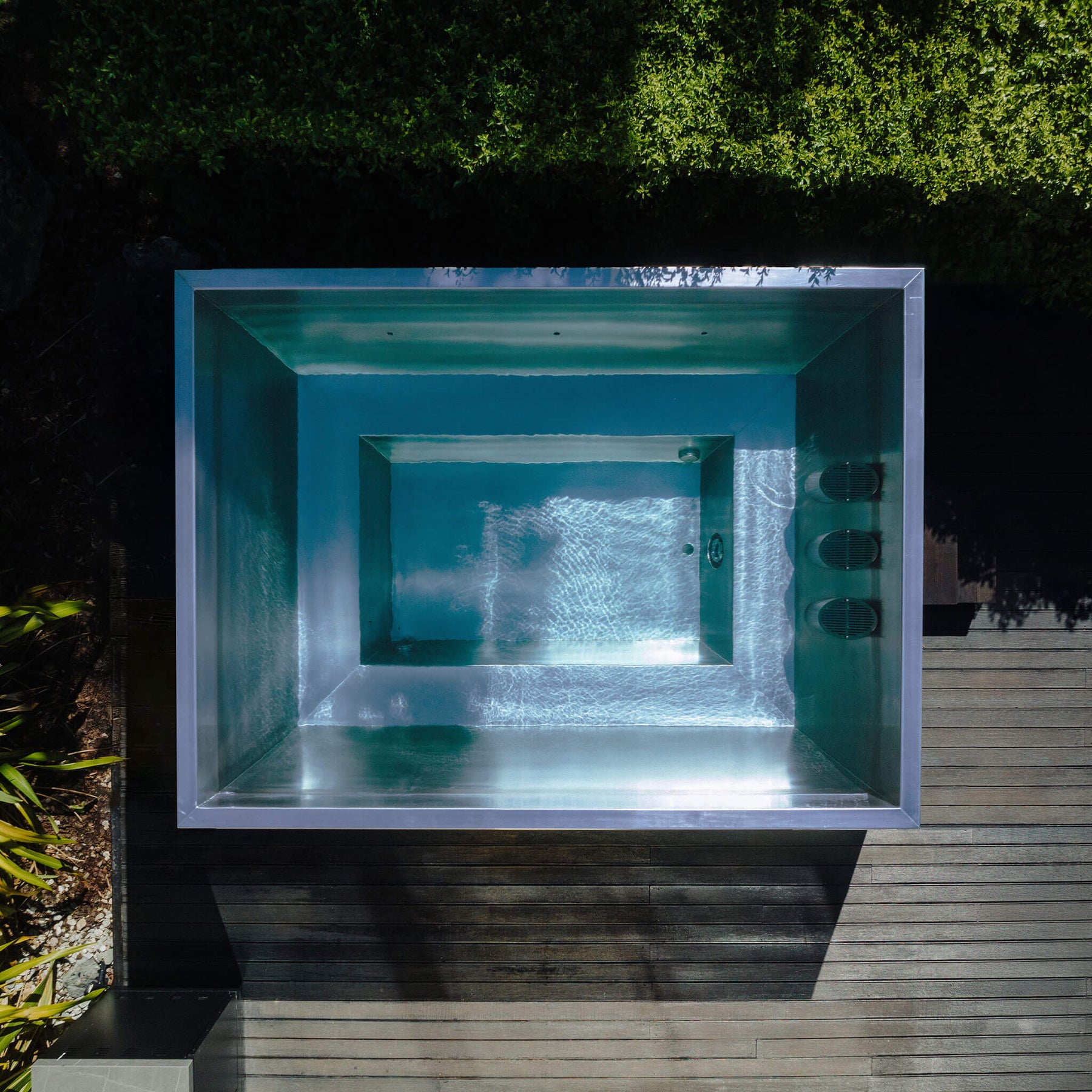 Electric Plunge Pool - 2.5m x 2.0m – Stoked Stainless Australia